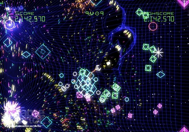 Geometry Wars: Galaxies Anmeldelse - Gamereactor