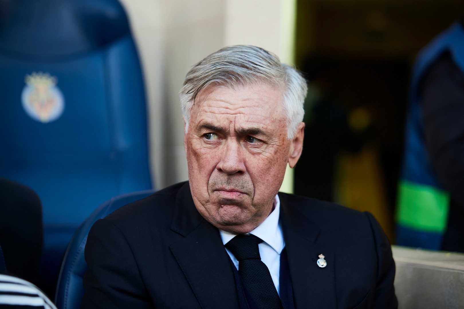 Carlo Ancelotti bryder tavsheden om sit exit fra Real Madrid på ...
