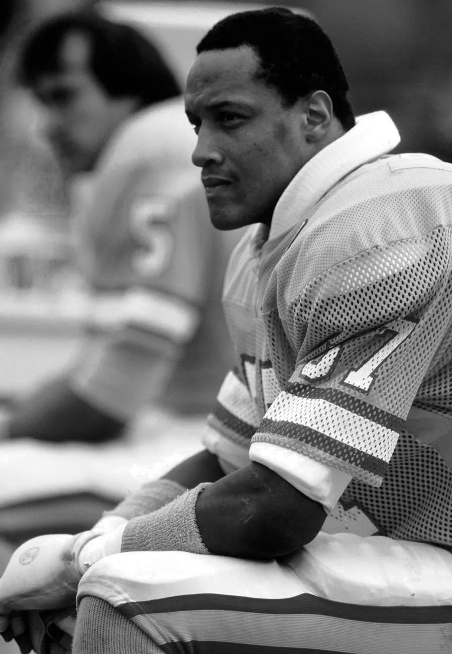 Keith Browner Sr, tidligere NFL-linebacker og USC-standout, dør i en ...