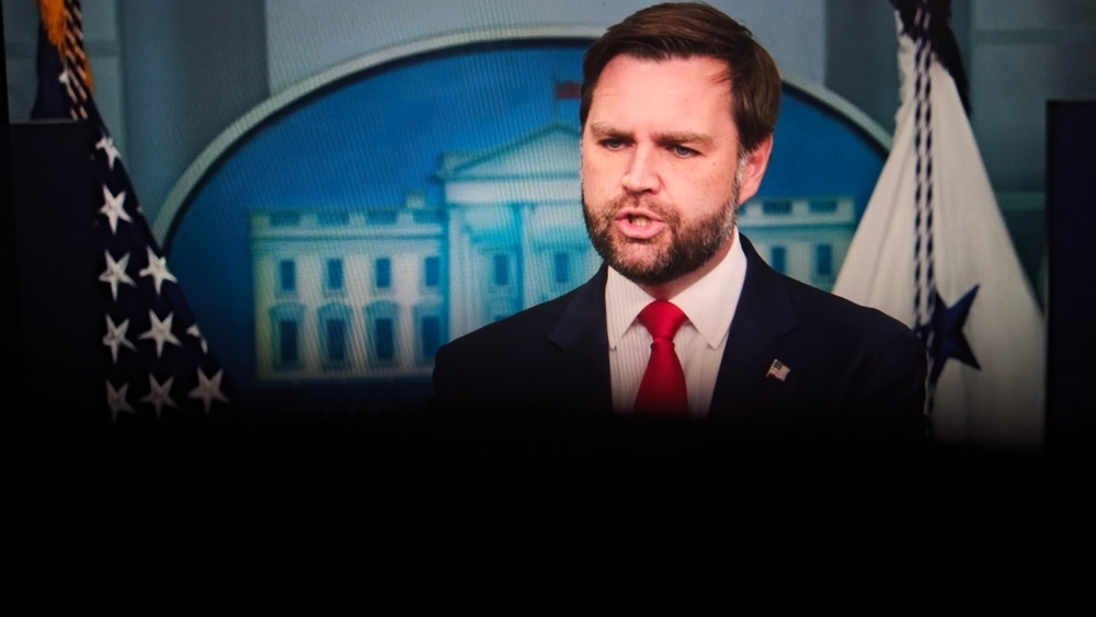 JD Vances hjem i Ohio mål for et natligt indbrud - - Gamereactor