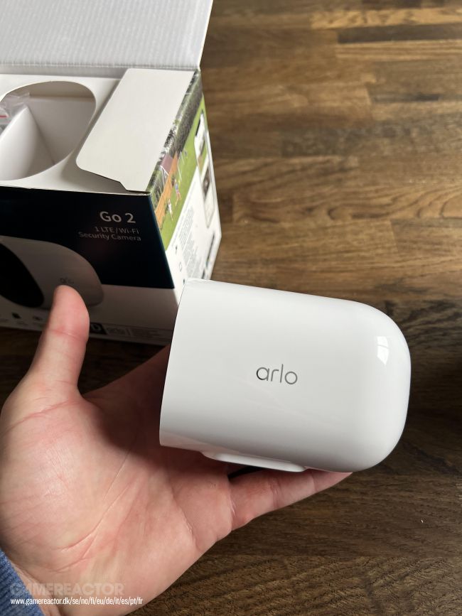 Arlo Go 2