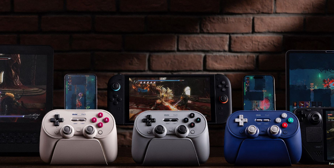 Udskiftelige knapper og TMR-pinde: Mød 8BitDo Pro 3 - - Gamereactor